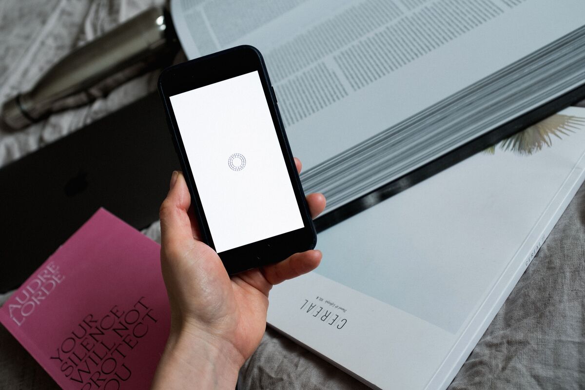 How to Scan on iPhone? 2 Built-In Tools Most Users Never Notice